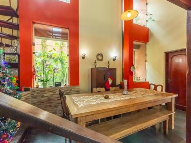 Aconchegante casa para venda em City América com 4 quartos, sendo 1 suíte, 248m² remaxalcance#B2LE