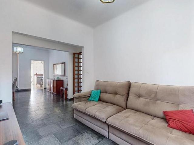 Aconchegante casa para venda em Indianópolis com 4 quartos, 220m² kathrincoaracy#FE0L1