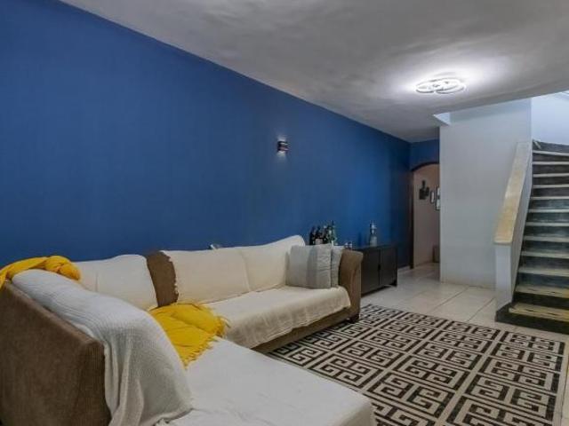 Excelente casa para venda em Jardim Aeroporto com 3 quartos, sendo 1 suíte, 131m²