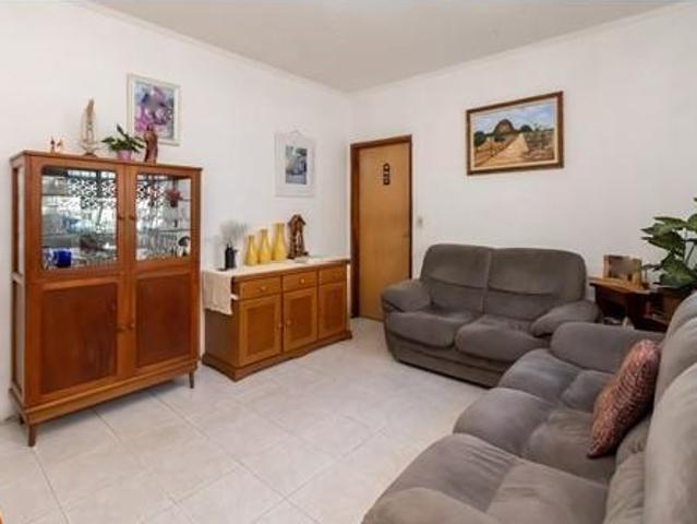 Funcional casa para venda em Parque Panamericano com 4 quartos, 117m²