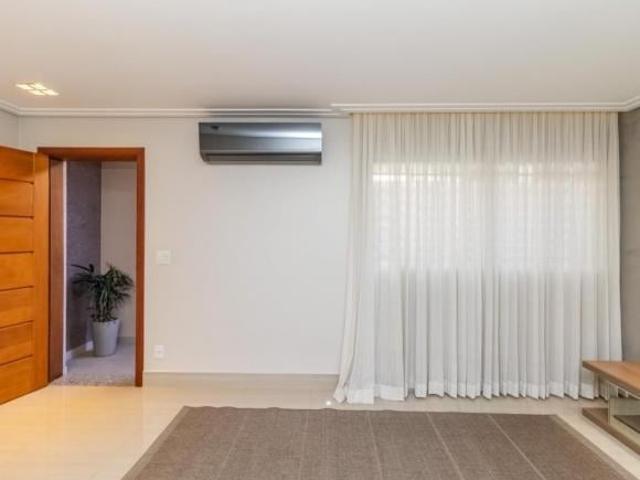 Espetacular casa para venda em Parque São Domingos com 3 quartos, sendo 1 suíte, 142m²