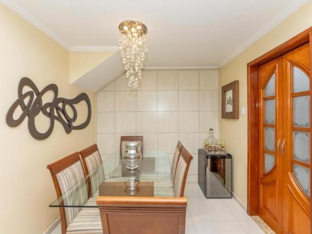 Versátil casa para venda em Vila Nova Mazzei com 3 quartos, sendo 1 suíte, 125m²