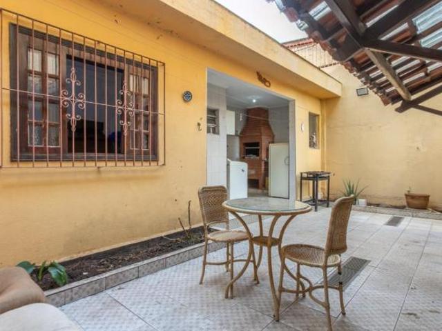 Atraente casa para venda em Vila São Paulo Cidade Ademar com 4 quartos, sendo 1 suíte, 140m² rem