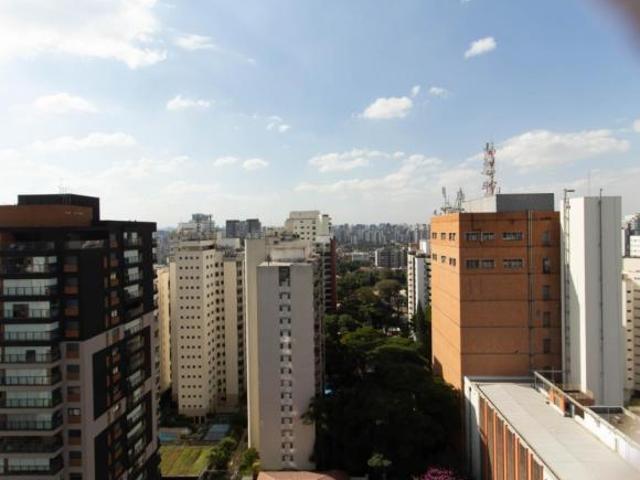 Atraente cobertura para venda em Campo Belo com 4 quartos, sendo 2 suítes, 195m² remaxares#29OS8
