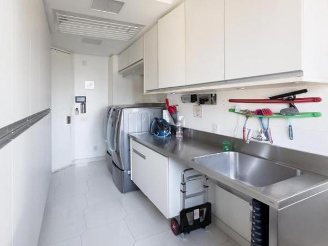 Atraente cobertura para venda em Moema com 3 quartos, sendo 3 suítes, 202m² remaxincorp#UPM5Z