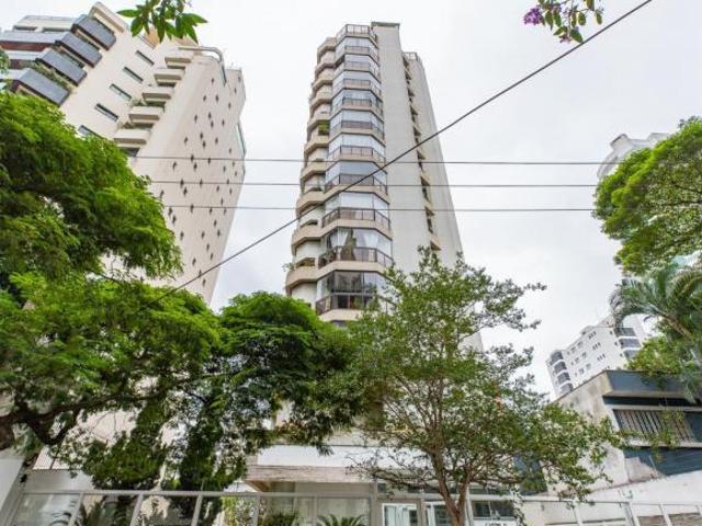 Atraente cobertura para venda em Moema com 4 quartos, sendo 3 suítes, 400m² taniaguilherme#F8MQC