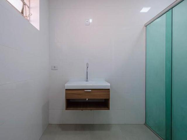 Atraente sobrado para venda em Água Branca com 3 quartos, sendo 1 suíte, 126m²