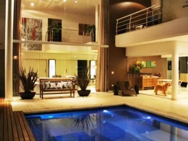 Atraente sobrado para venda em Jardim Floresta com 4 quartos, sendo 4 suítes, 716m²