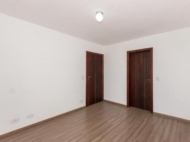 Sensacional sobrado para venda em Jardim Londrina com 4 quartos, sendo 1 suíte, 340m² renata zanet