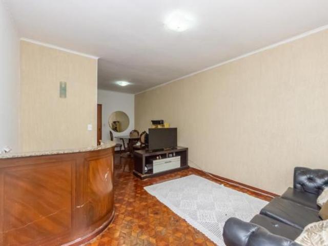 Versátil sobrado para venda em Vila Regente Feijó com 3 quartos, sendo 3 suítes, 166m²