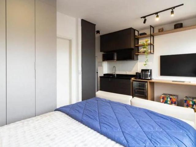 Versátil studio para venda em Pinheiros com 1 quarto, 24m²