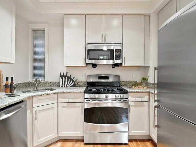 Atrio Boston 2 Bedroom Apartment for Rent at 18 Haviland St, Boston, MA 02115 Fenway Kenmore Audubon Circle Longwood