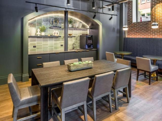 Atrio Boston Studio Apartment for Rent at 18 Haviland St, Boston, MA 02115 Fenway Kenmore Audubon Circle Longwood