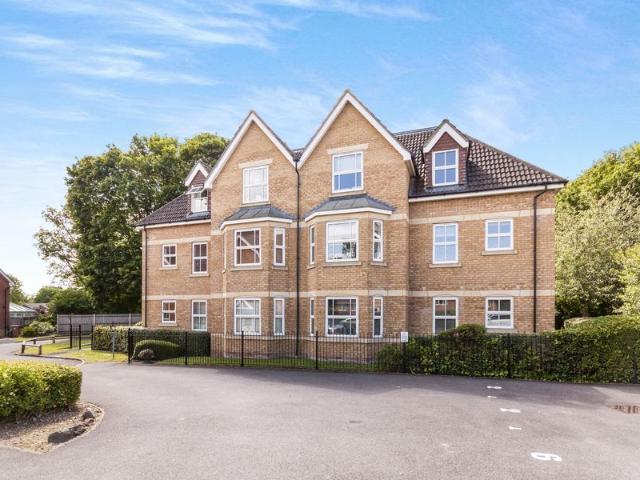 Attwood Drive, Arborfield, Reading RG2, 2 bed flat to rent, £1,350 pcm | PrimeLocation