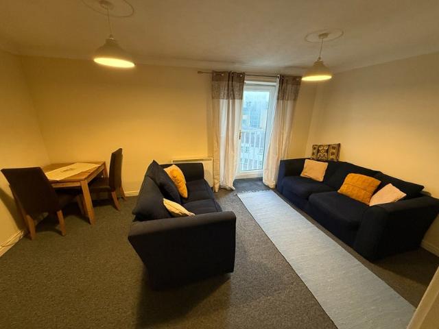 Attractive split level, top floor apartment