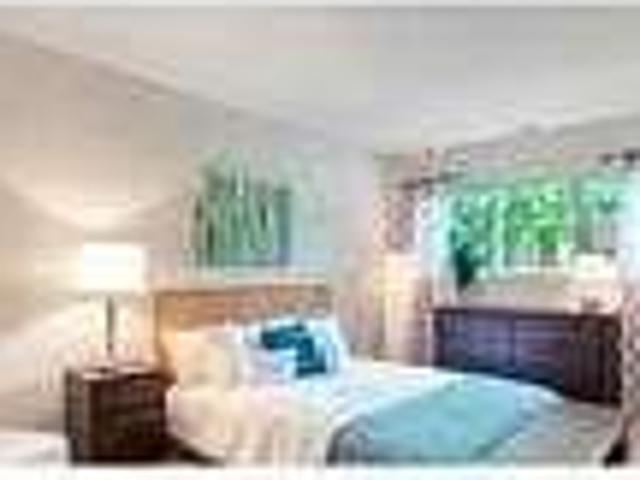 Attractive 1 bed, 1 bath