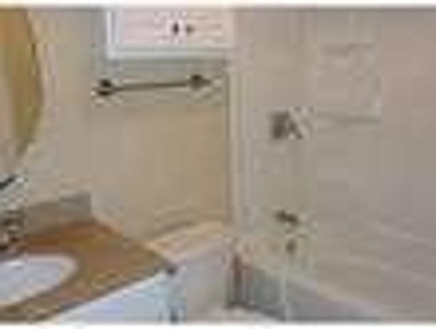 Attractive 2 bed, 1 bath