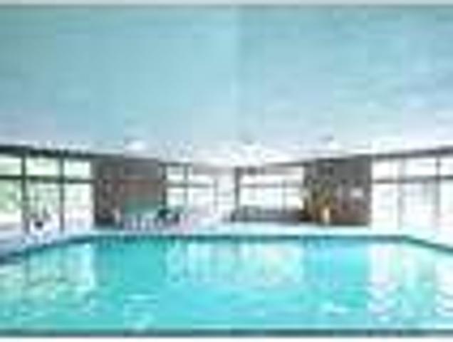 Attractive 2 bed, 2.50 bath