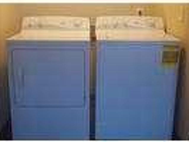 Attractive 2 bed, 2 bath