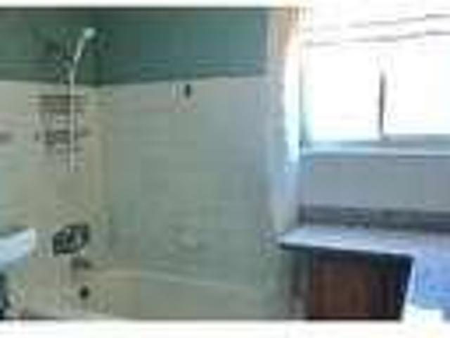 Attractive 4 bed, 2 bath. 2 Car Garage!