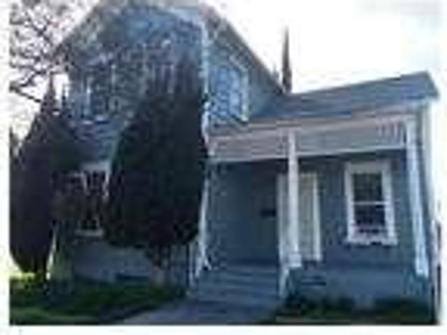 Attractive 5 bed, 2 bath