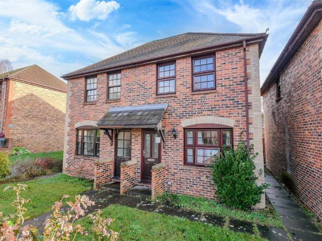 Atwell Close, Wallingford OX10, 2 bed semi detached house to rent, £1,450 pcm | PrimeLocation