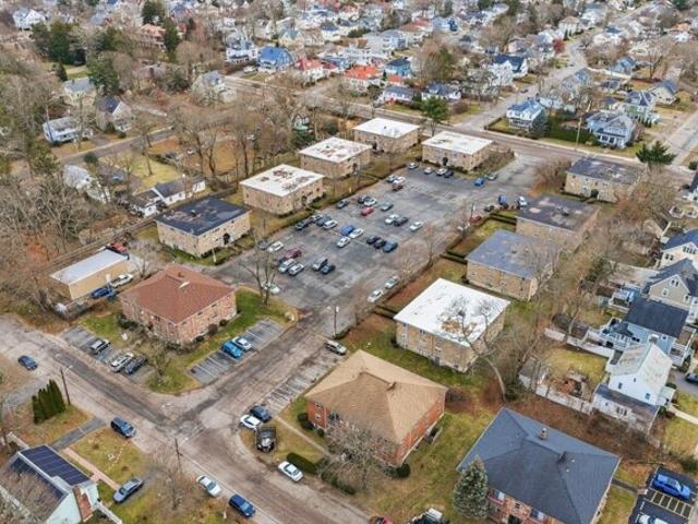 Auna Dr Apt,brockton, Condo For Sale
