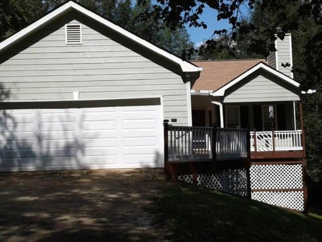 Auburn room for rent