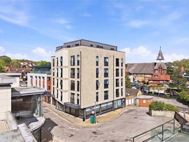 Aubrey House, 165H High Road, Loughton, Essex IG10, 2 bed flat to rent, £1,950 pcm | PrimeLocation