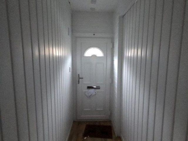 Auchinleck, Cumnock KA18, 3 bed flat to rent, £750 pcm | PrimeLocation