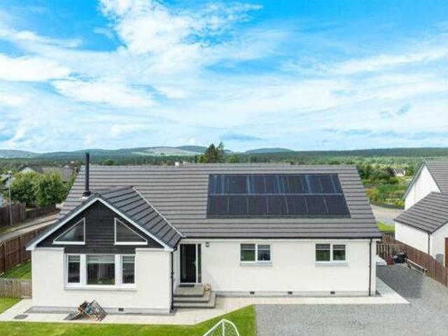 Auchroisk Place, Cromdale, 3 Bedroom Detached