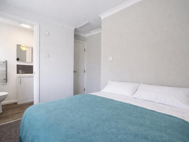 Auckland Drive, Brighton BN2, 8 bed shared accommodation to rent, £4,732 pcm | PrimeLocation