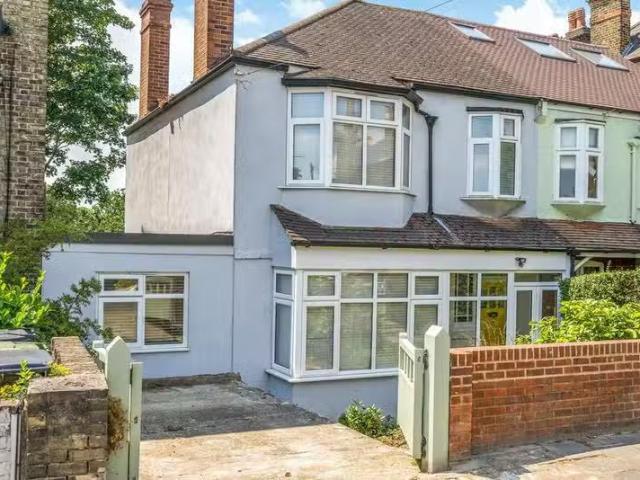 Auckland Hill, Norwood 4 bed terraced house for sale £900,000