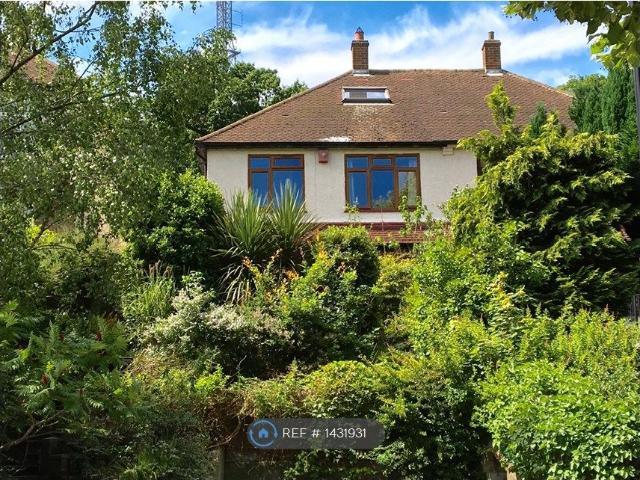 Auckland Road, London SE19, 3 bed semi detached house to rent, £2,850 pcm | PrimeLocation