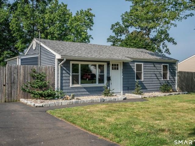 Audette Dr, Wallingford, Home For Sale