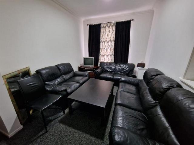 Audley Road Droylsden, Manchester M19 3 bed house to rent £1,345 pcm £310 pw