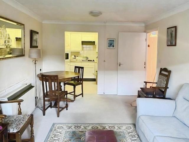 Audley Road, SAFFRON WALDEN, CB11 1 bed flat to rent £1,000 pcm £231 pw