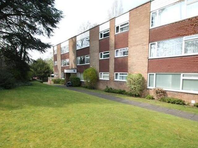 Augustus Court, Augustus Road, 2 Bedroom Flat