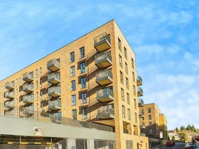 Augustus House, Dacorum Way, 2 Bedroom Apartment
