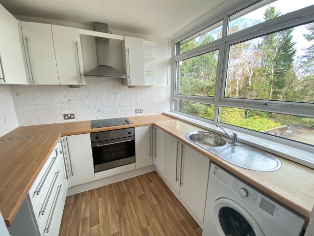 Augustus Road, Birmingham B15, 2 bed flat to rent, £1,100 pcm | PrimeLocation