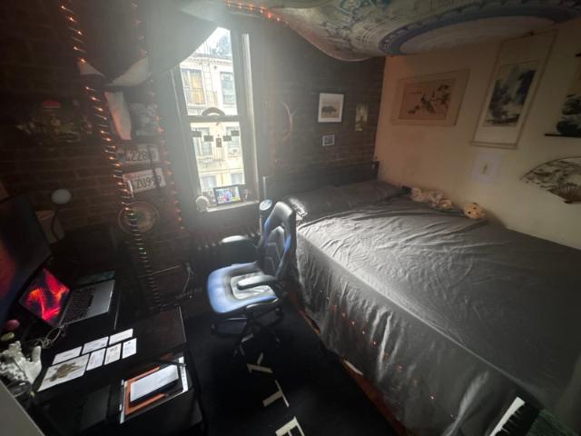 August 1 Move In l $2.4K Furnished Hell’s Kitchen