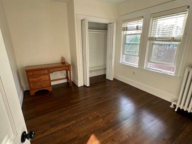 AUGUST 1ST / SEPTEMBER 1ST MOVE IN | JAMAICA PL