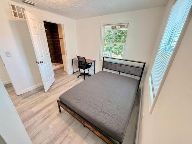 August 2026 Renovated Guest Home on Davis St – Private Ensuite Baths, Electronic Locks & Work Desks