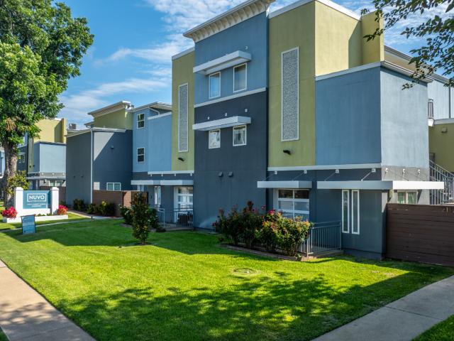August Special at Nuvo Park Place Apartments – Tour Today & Get $300 OFF Your First Month's Rent!