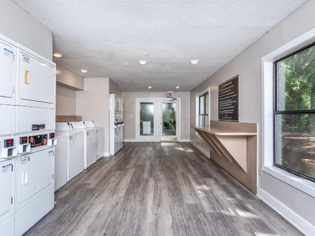 Augusta Commons Apartments 2 Bedroom Apartment for Rent at 705 Powers Ferry Rd Se, Marietta, GA 30067