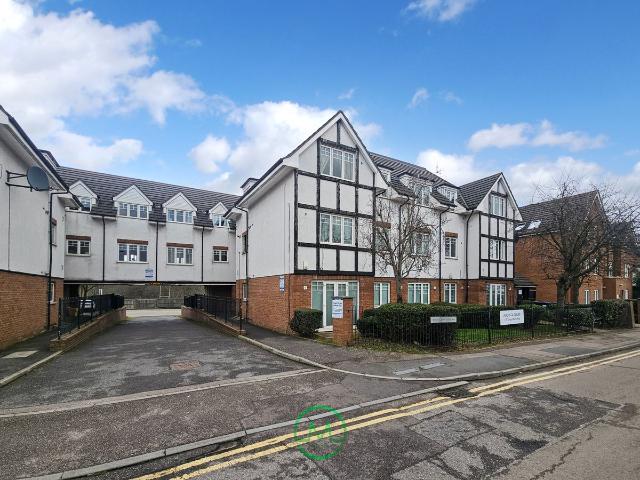 Augusta Court NW4, 2 bed flat to rent, £2,200 pcm | PrimeLocation