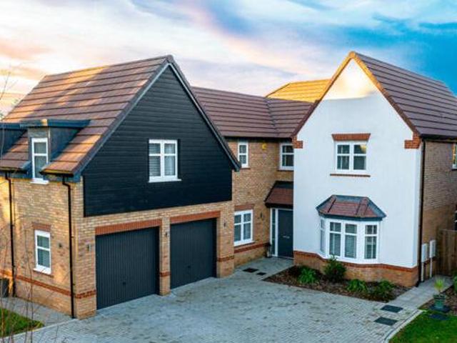 Augusta Drive, Hockley, 5 Bedroom Detached