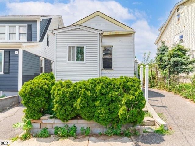 Augusta St, Irvington, Home For Sale