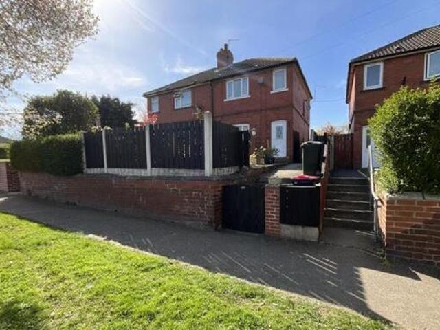 Aughton Road, Sheffield, 2 Bedroom Semi detached