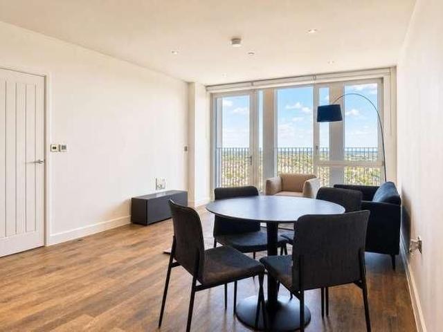Aukland Road, Leyton, E10